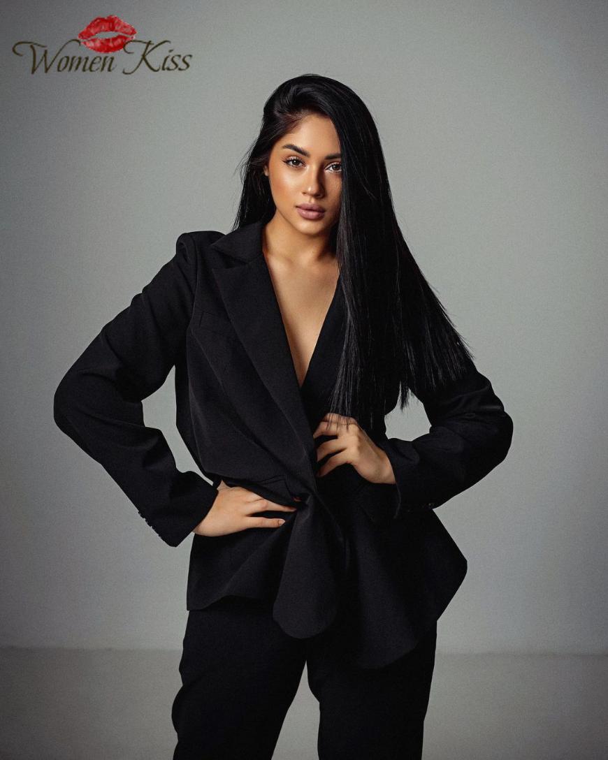 Lovely Armenian Women: What Makes Them the Best Wives?