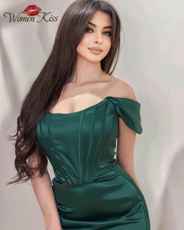 Lovely Armenian Women: What Makes Them the Best Wives?