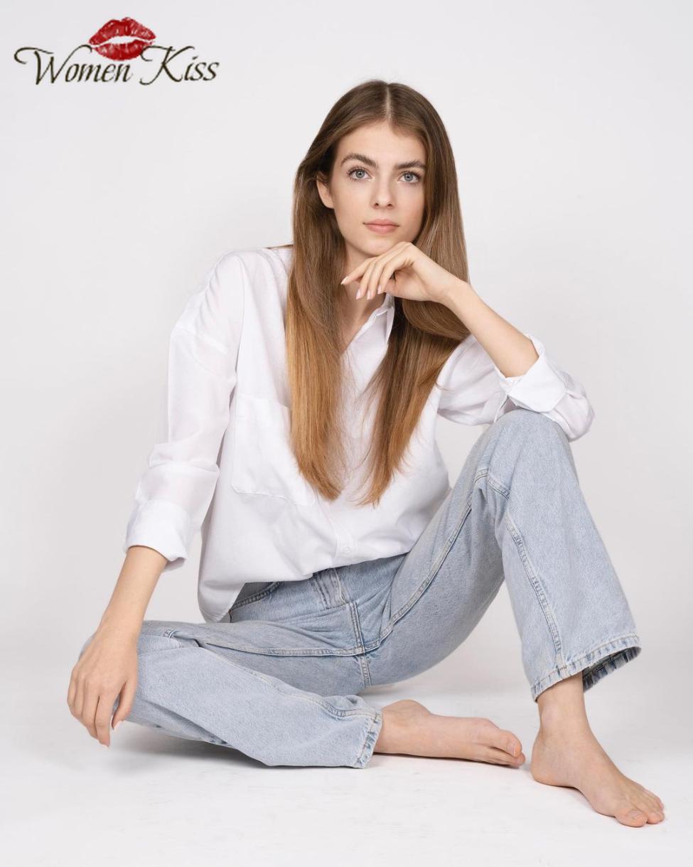 Elegant Austrian Women: What Makes Them the Best Wives?