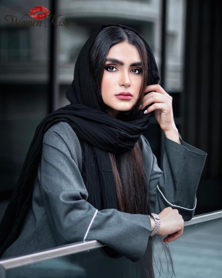 Dating Iranian Women: The Ultimate Handbook for Men