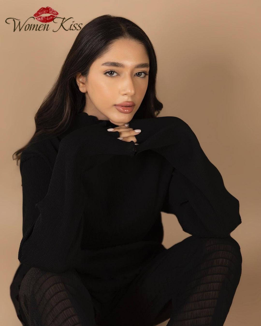 Charming Pakistani Women: What Makes Them so Popular?